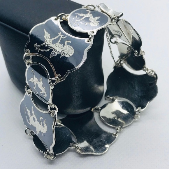 SIAM NIELLO | Jewelry | Vintage Silver Siam Niello Dancing Goddess ...
